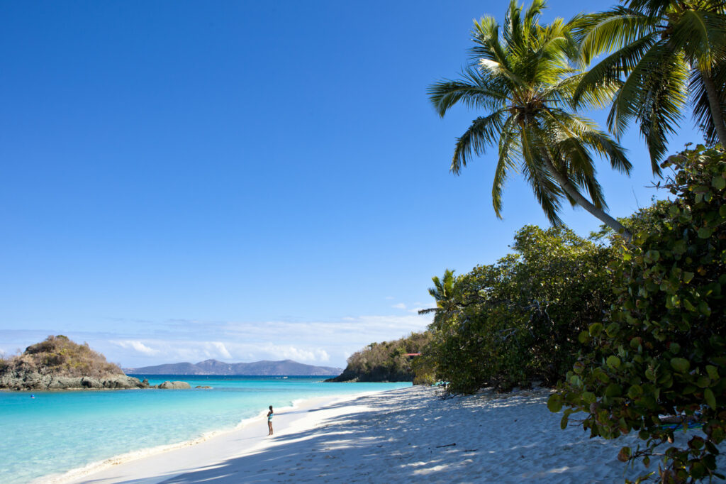 Like an Island in the Sun: What's it Like Living on an Island? - Dreams ...
